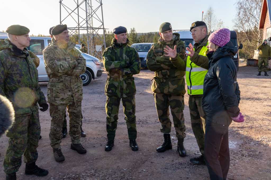 Four Nordic army chiefs visited FFI to look at new technology