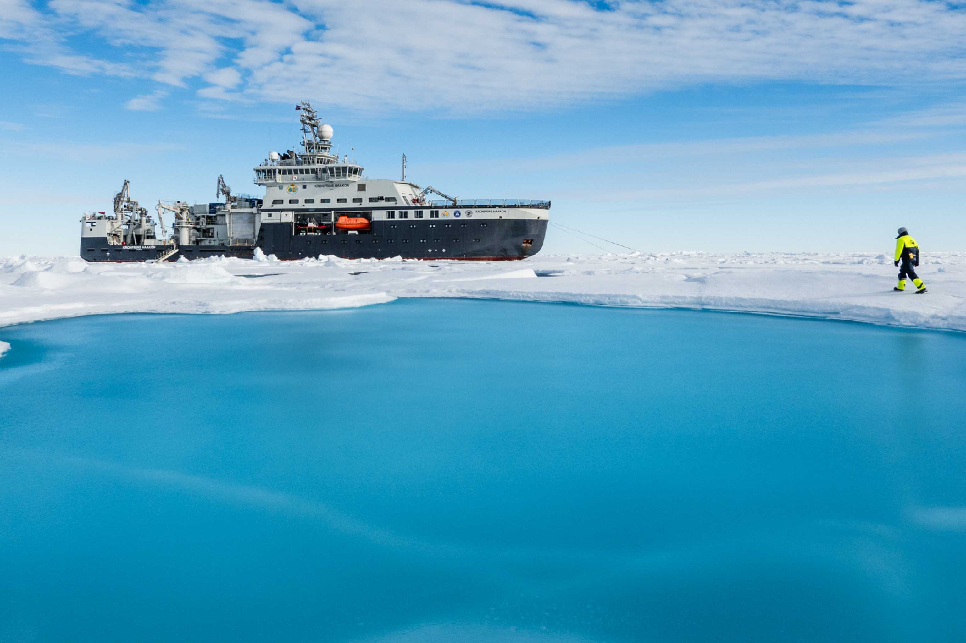 The Arctic Ocean 2050: FFI participates in historic polar research ...